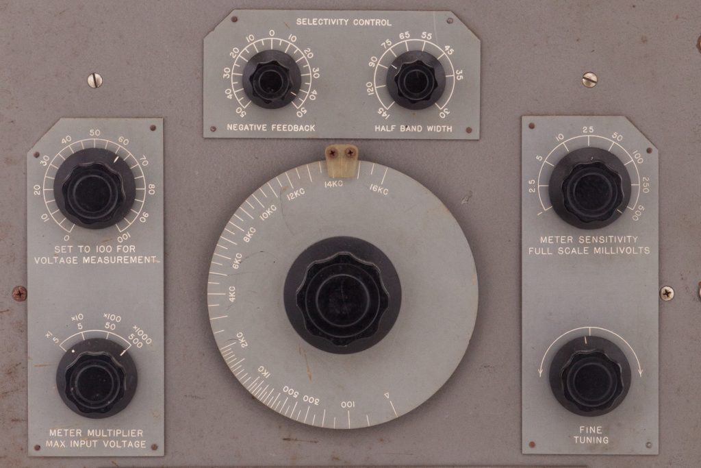 The HP 300A Harmonic Wave Analyzer - Hewlett-Packard History