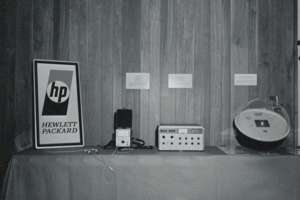 1960s HP Logo Redesign - Hewlett-Packard History