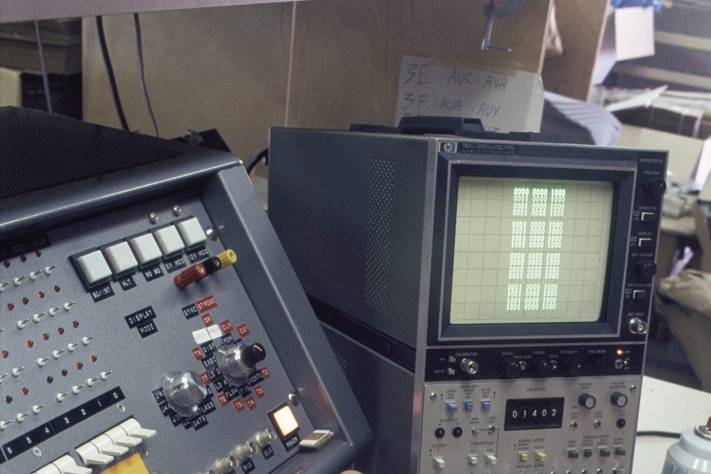 The HP 1601L Logic Analyzer - Hewlett-Packard History